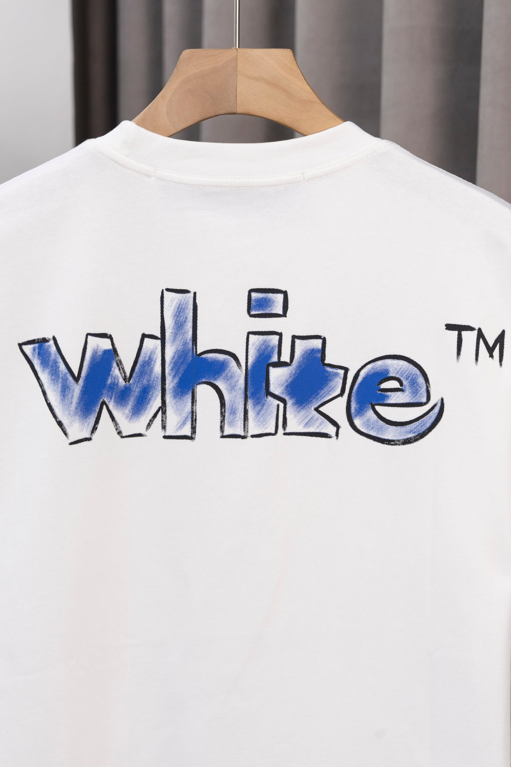 Off White – Luxury Clothing